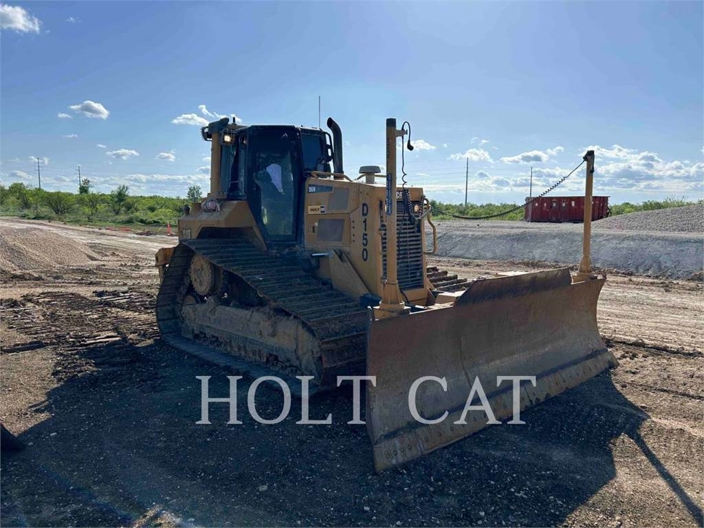 CAT D6N LGP