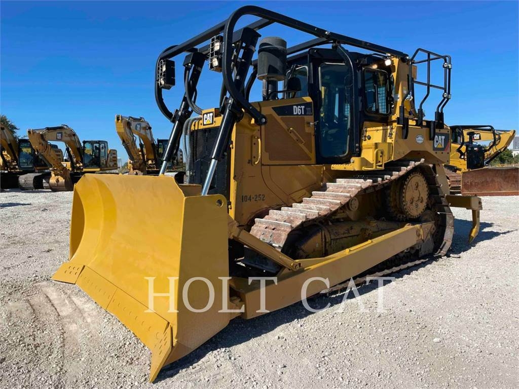 CAT D6T