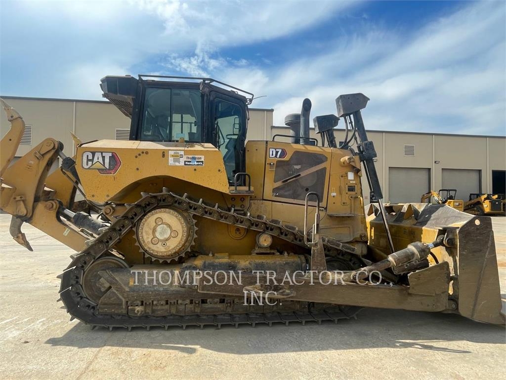 2023 CAT D7-17 For Sale - 880,000 USD | Cat Used