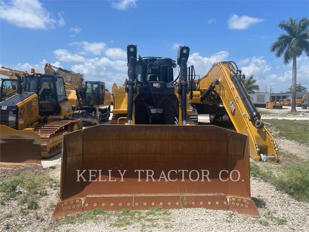 2023 CAT D7-17 For Sale - 753,000 USD | Cat Used