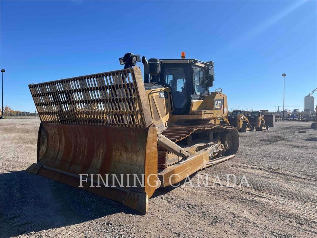 CAT D7E LGP