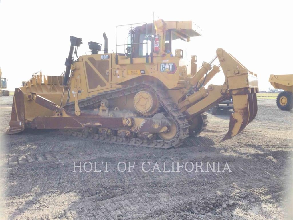 CAT D8T