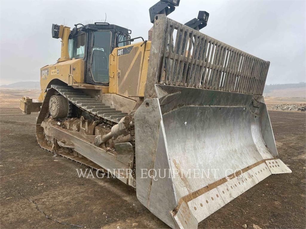 CAT D8T