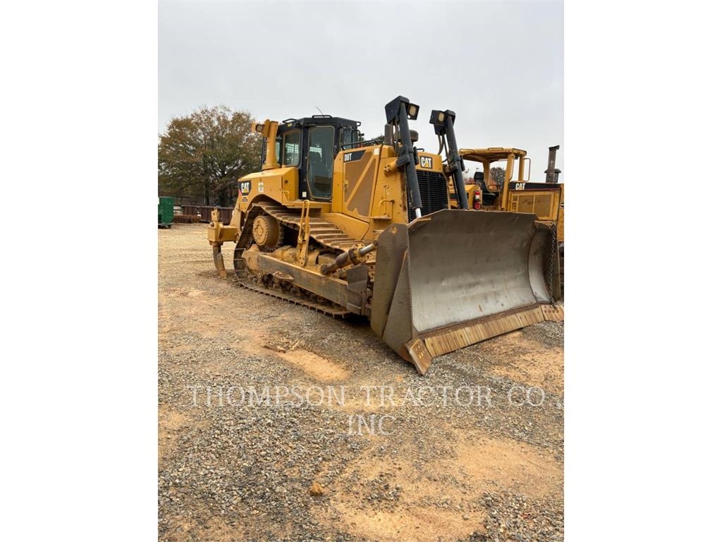 CAT D8T