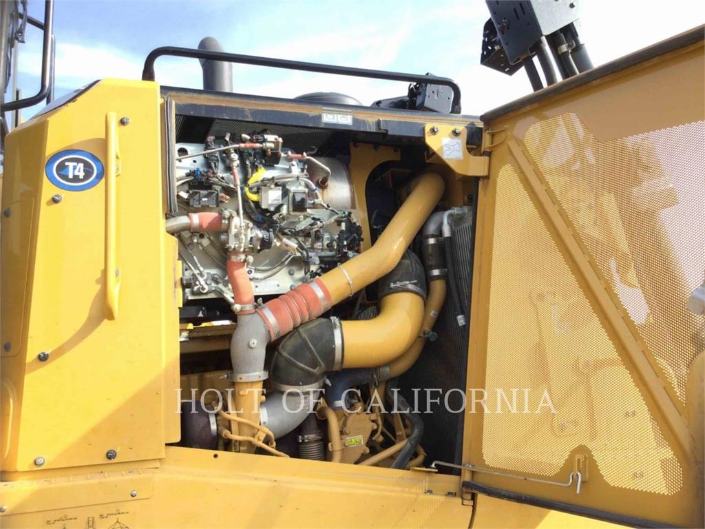 CAT D8T 3W