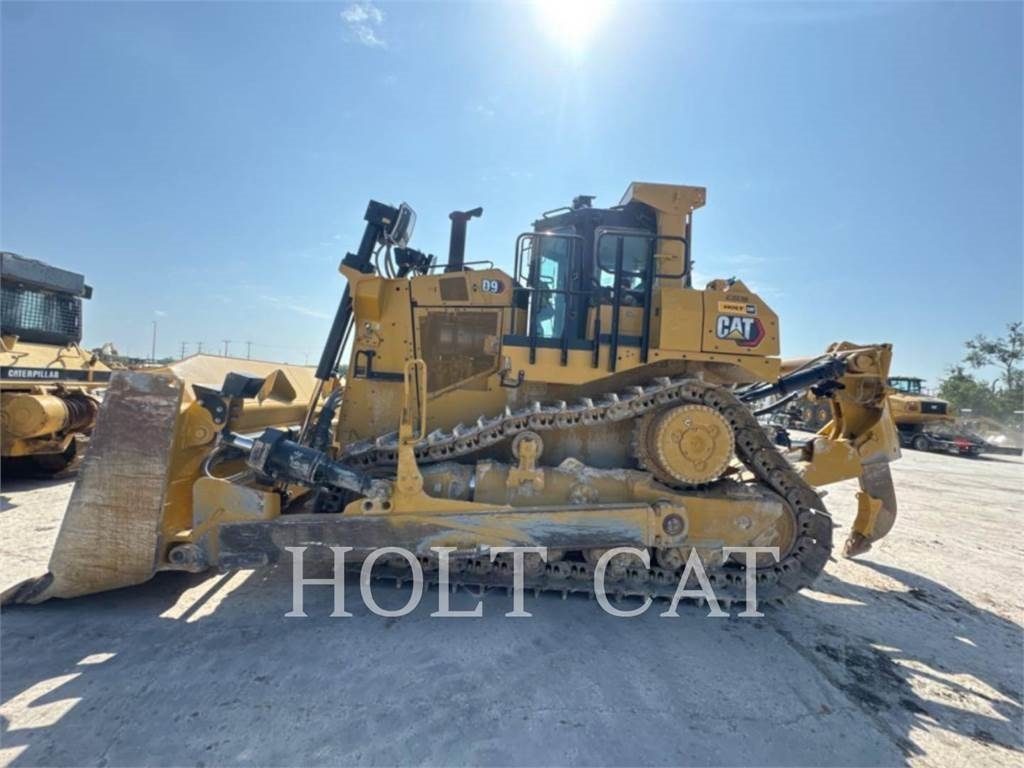 2023 CAT D9 For Sale - 1,379,805 USD | Cat Used