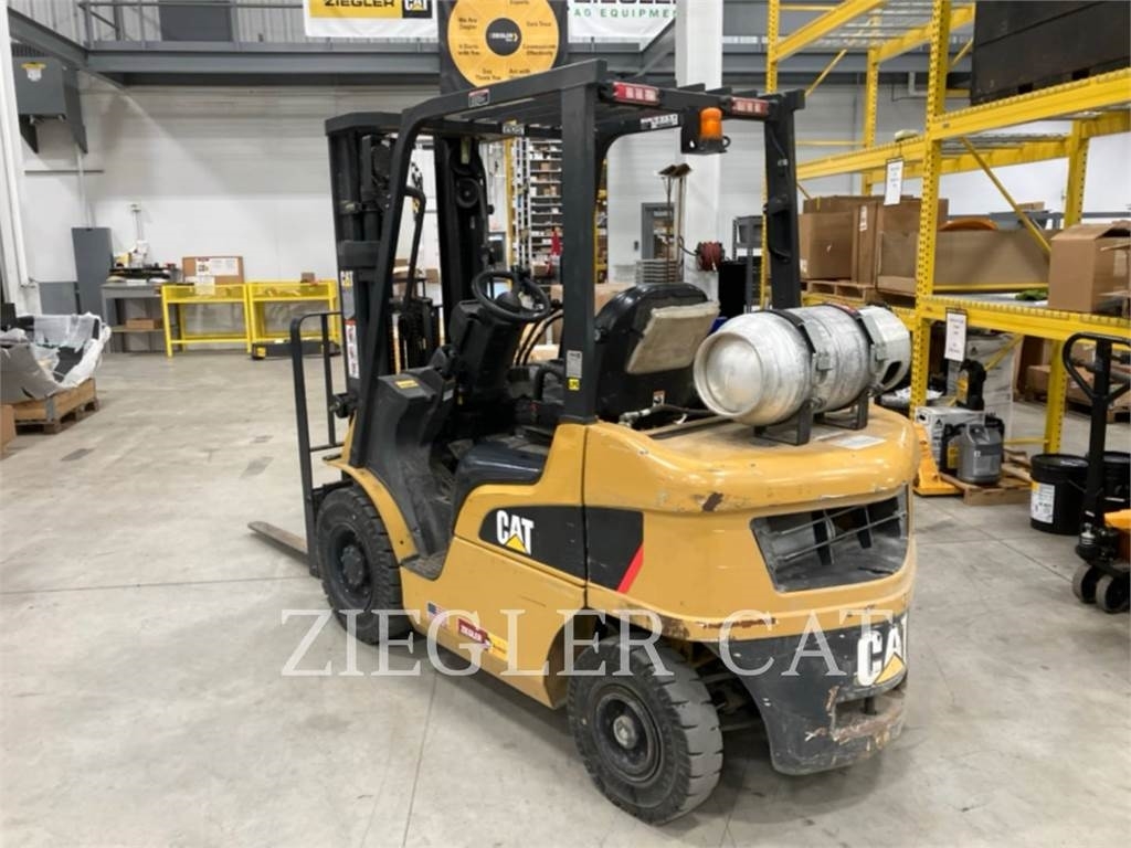 CAT GP25 - forklifts - Material Handling - CATERPILLAR WORLDWIDE