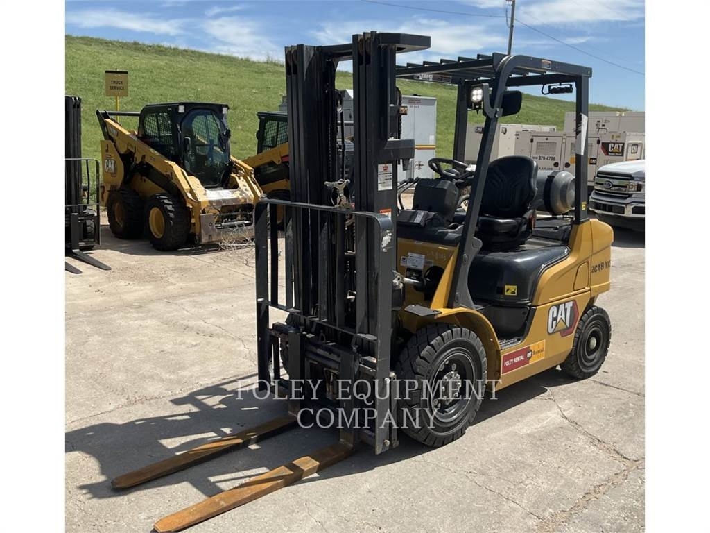 CAT GP25N5 - manipuladores de materiales o demolición - Construcción ...