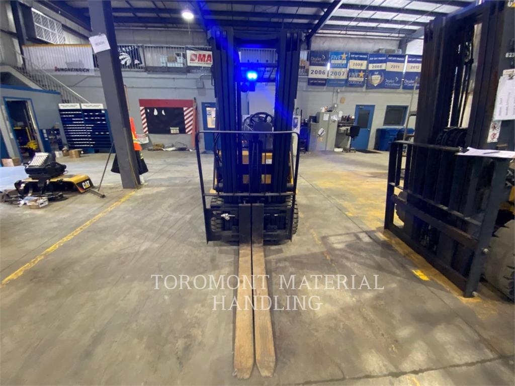 CAT LIFT TRUCKS 2C5000 LIN - Misc Forklifts - Material Handling ...