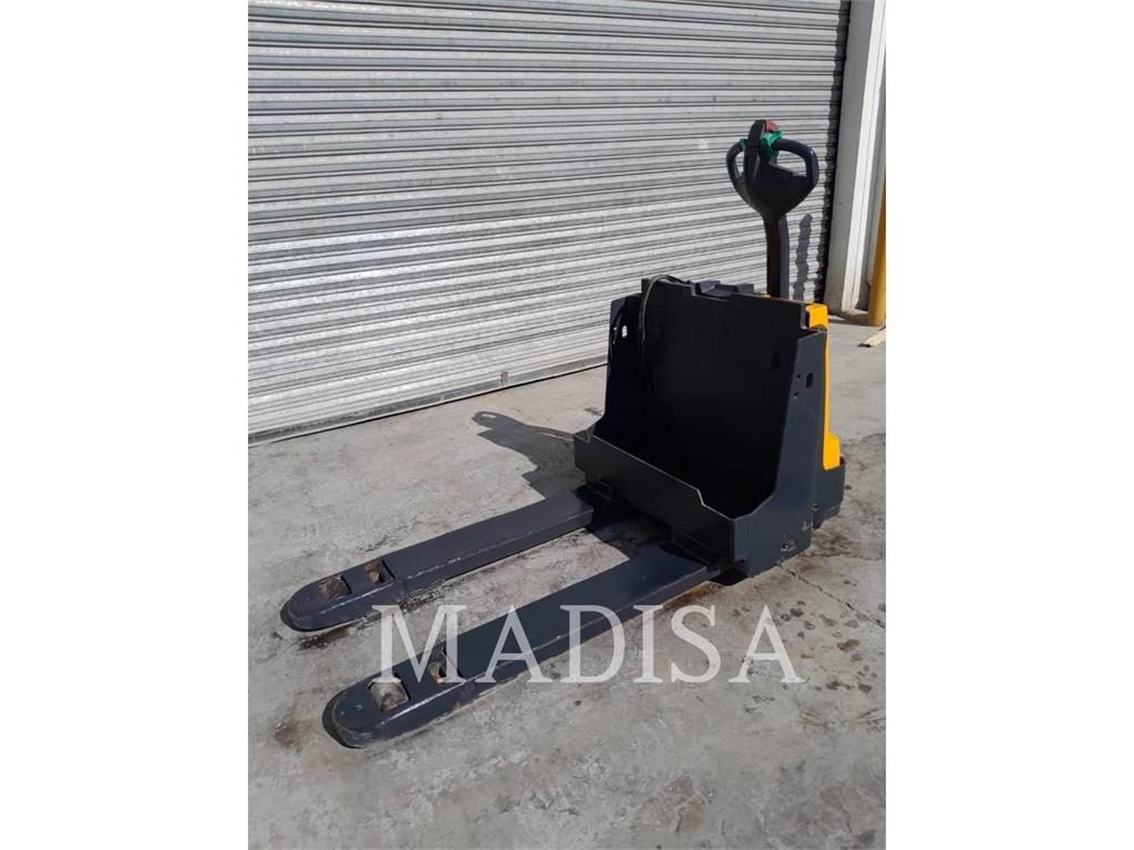 CAT LIFT TRUCKS EJE120E - forklifts - Material Handling - CATERPILLAR ...