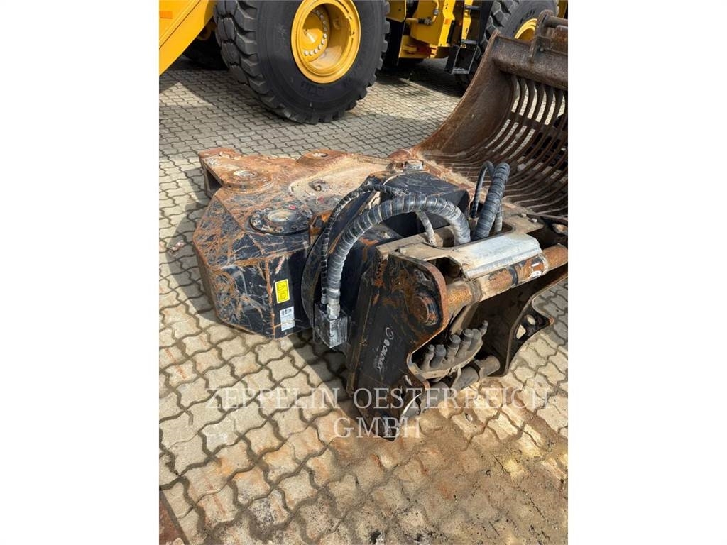 2021 CAT MP318 CC CONCRETE CUTTER JAW For Sale - 33,433 USD | Cat Used