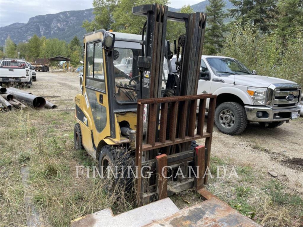 CAT P6000 - forklifts - Material Handling - CATERPILLAR WORLDWIDE