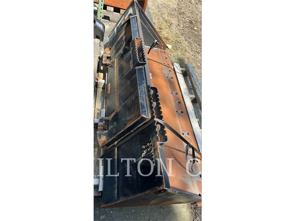 CAT SSL 72 GENERAL PURPOSE BUCKET - godet - Équipement De Construction ...