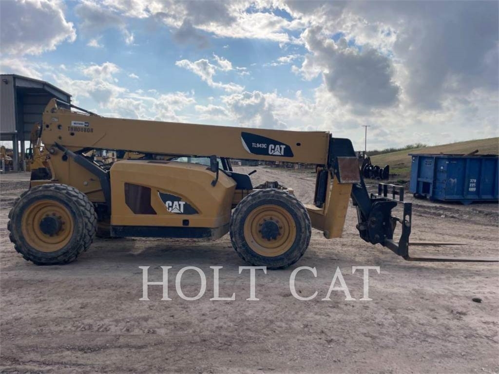 2013 CAT TL943C For Sale - 29,400 USD | Cat Used