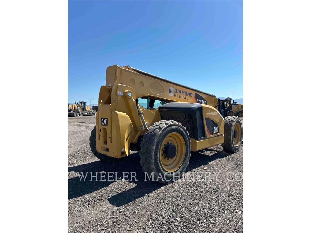 CAT TL943D CB