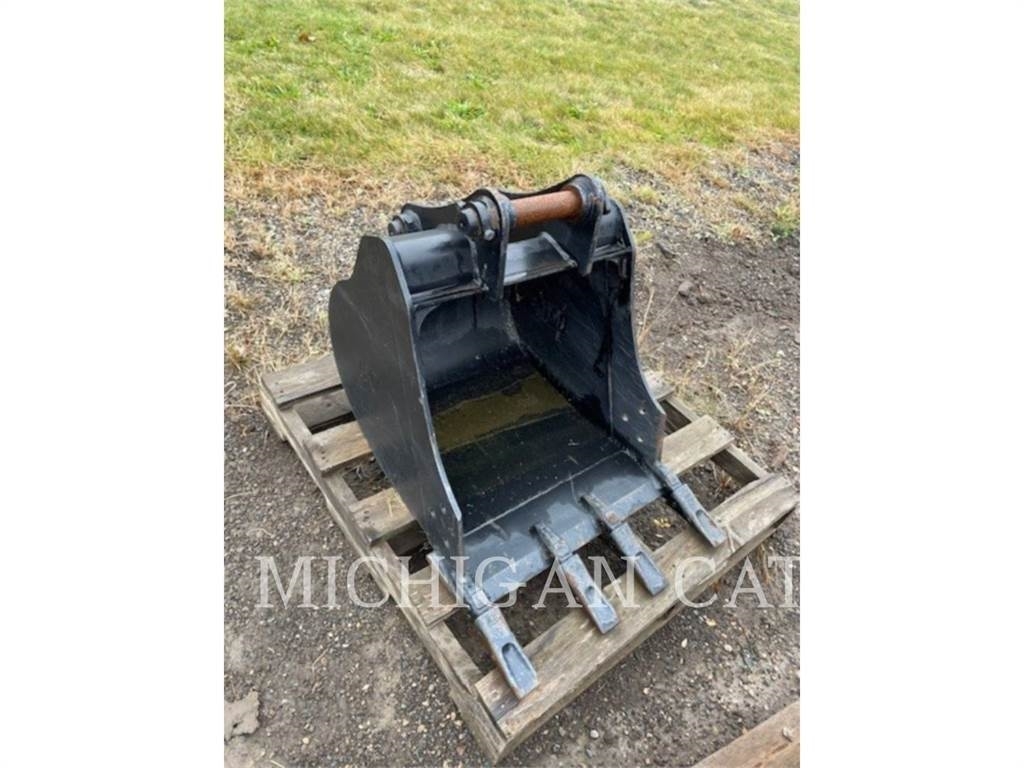 CAT WORK TOOLS (NON-SERIALIZED) 5TON 24 HDBKT