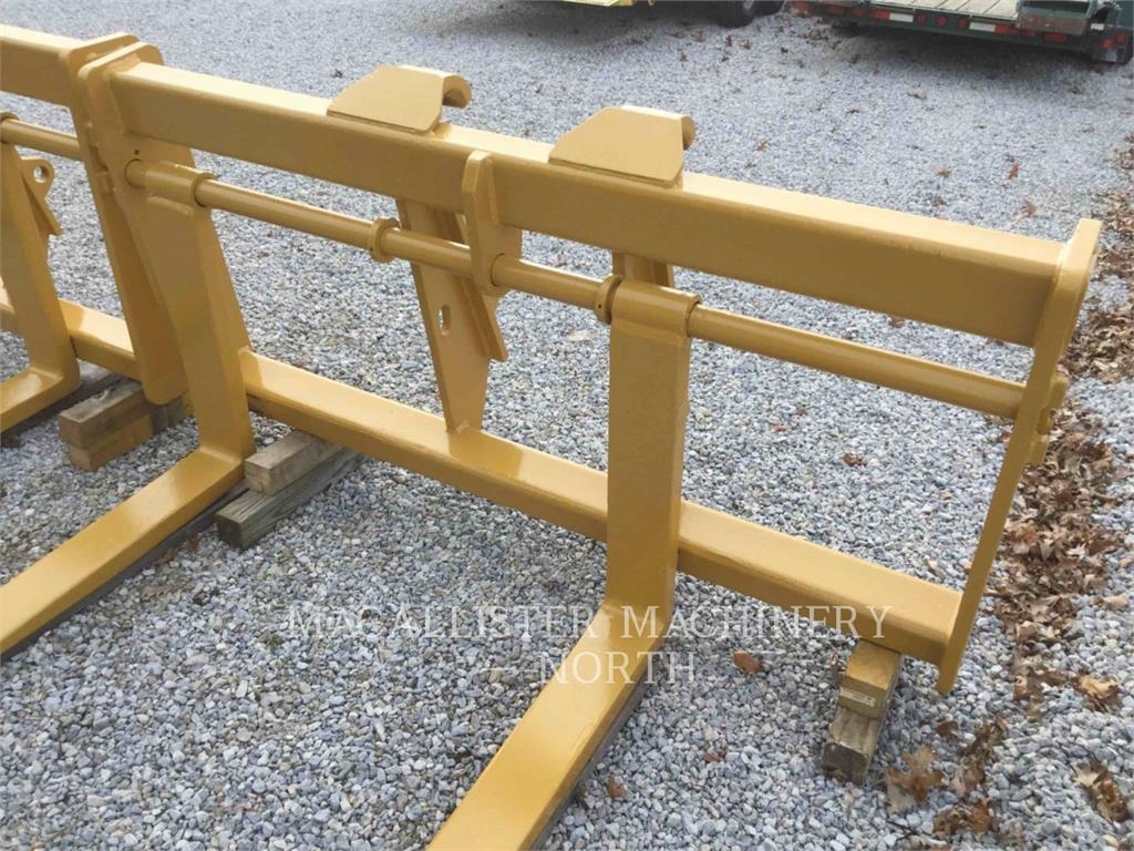 1997 CAT WORK TOOLS (SERIALIZED) 938 HQCFRK For Sale - 2,750 USD | Cat Used