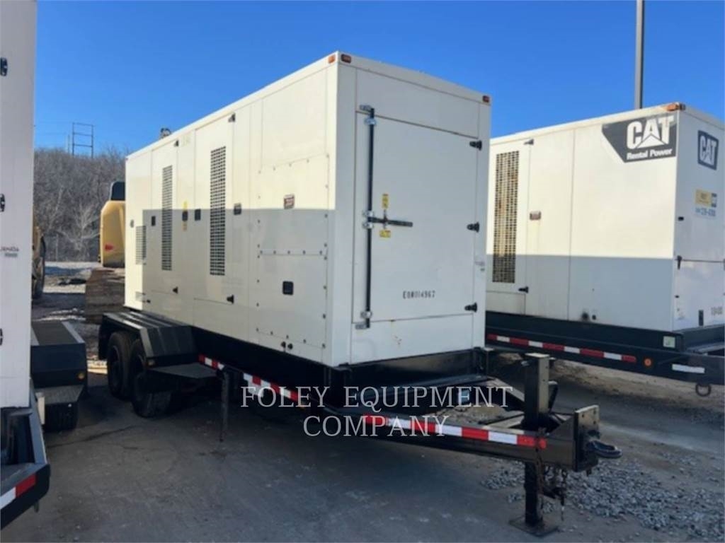 CAT XQ350 T4I - grupos electrógenos móviles - Construcción ...