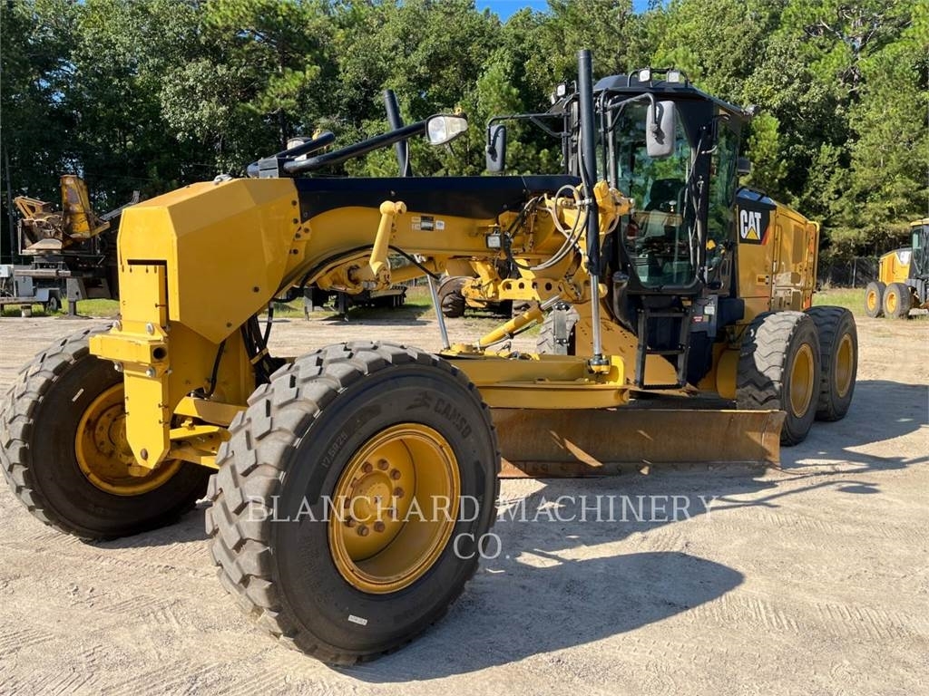 Used Motor Graders For Sale - Used Road Graders | Cat Used