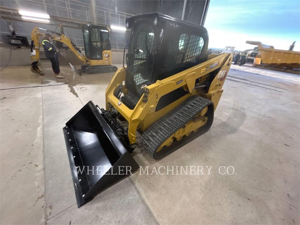 Caterpillar 239D3 C3H2