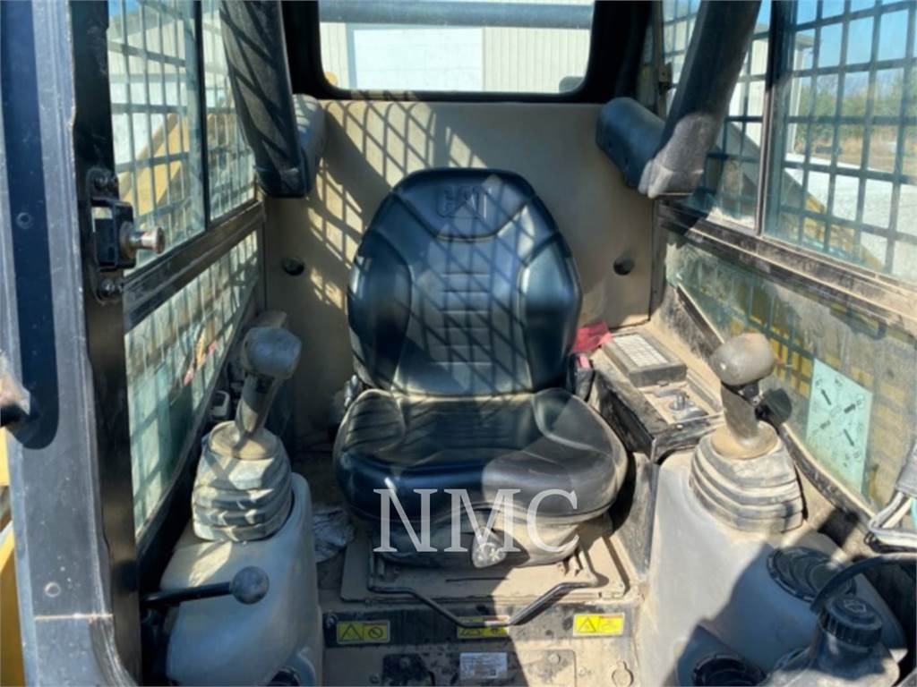 Caterpillar 257B - Minicargadoras - Construcción - CATERPILLAR WORLDWIDE