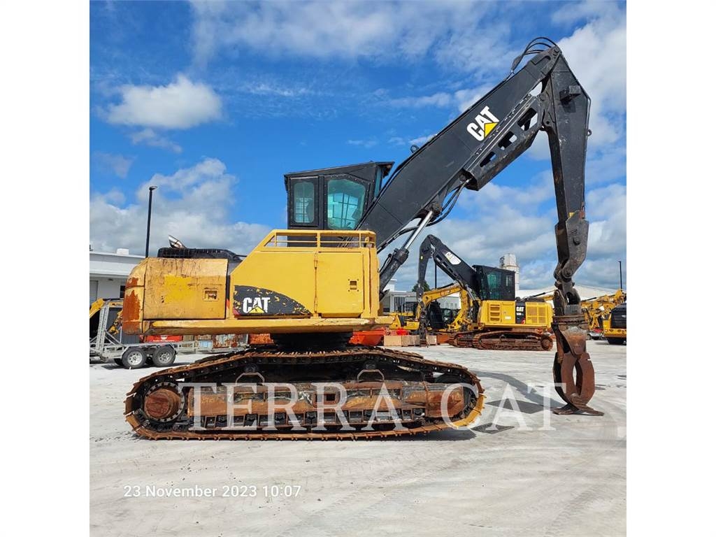 Caterpillar 324DFMLL - Forstanhänger/Rückewagen - Forstmaschinen - CATERPILLAR WORLDWIDE