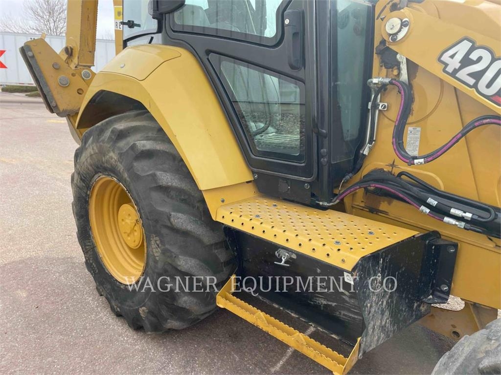 Caterpillar 420