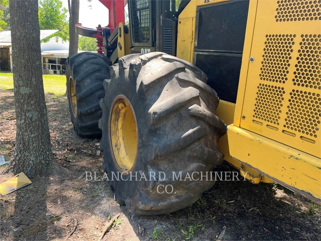 Caterpillar 553C - Feller Bunchers - Forestry Equipment - CATERPILLAR ...