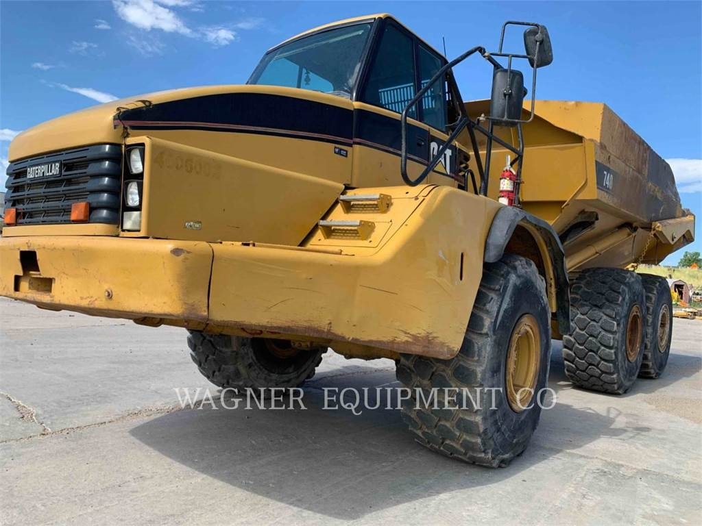 Caterpillar 740 - Dúmpers articulados - Construcción - CATERPILLAR ...
