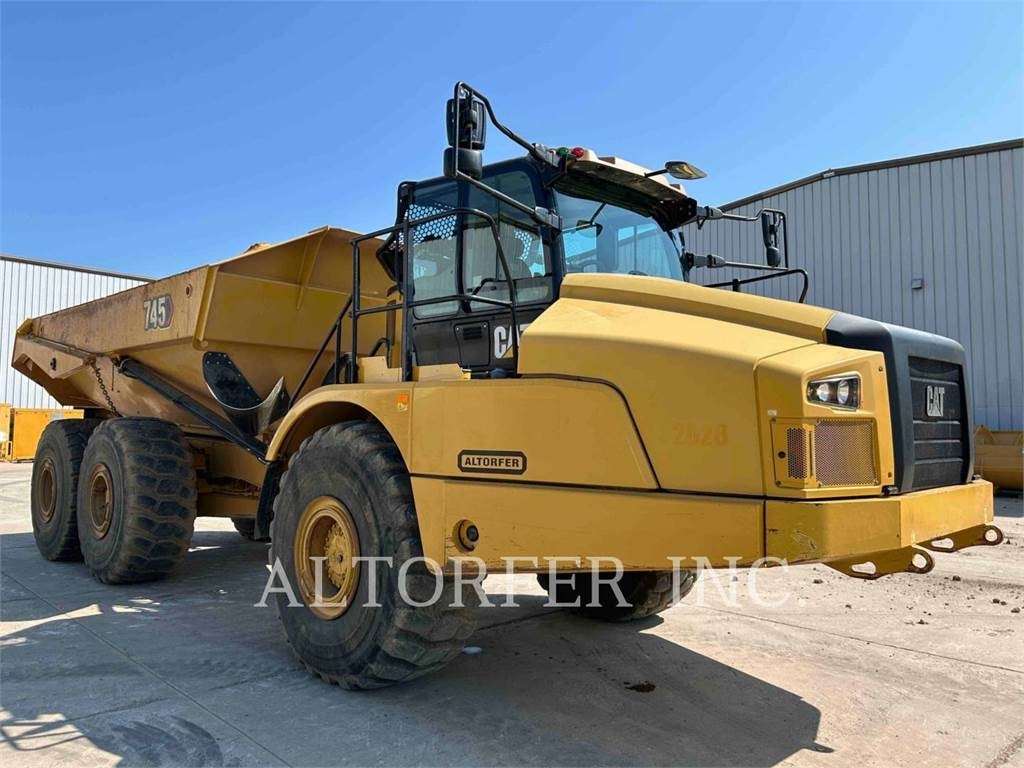 2019 Caterpillar 745-04 For Sale - 632,500 USD | Cat Used