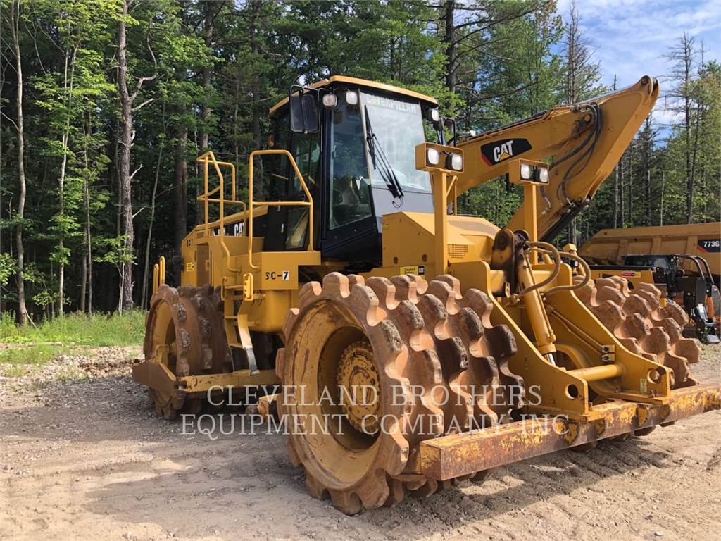 Caterpillar 825H - Compactors - Construction - CATERPILLAR WORLDWIDE