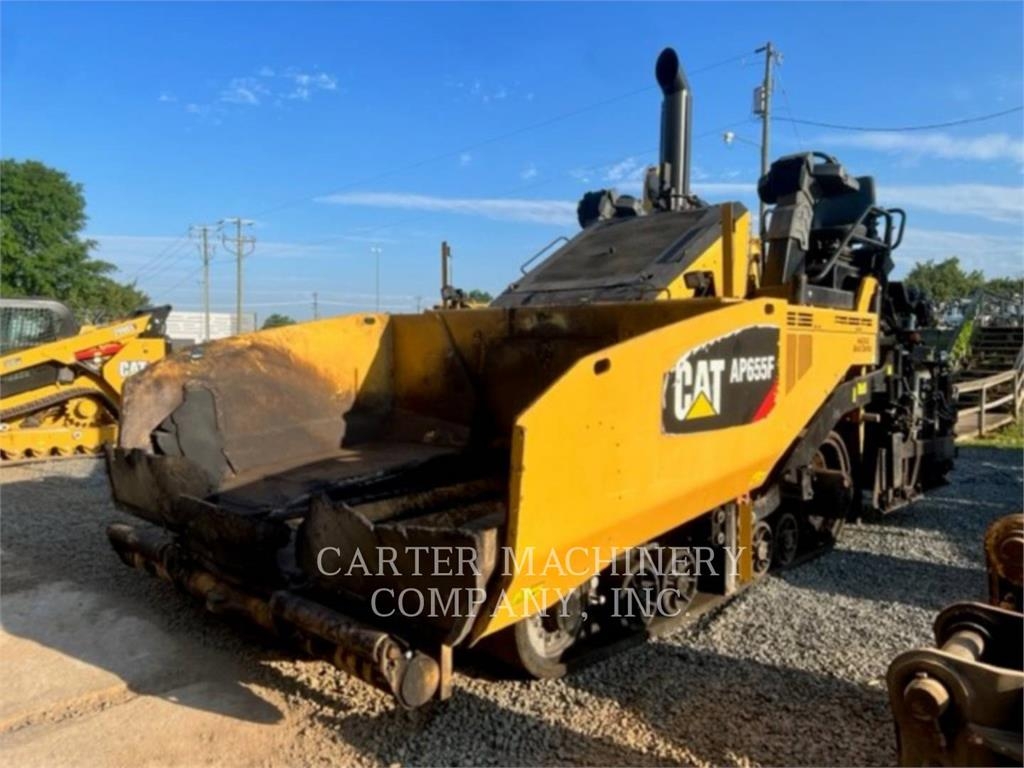 Used Asphalt Pavers For Sale - Used Paving Machines | Cat Used
