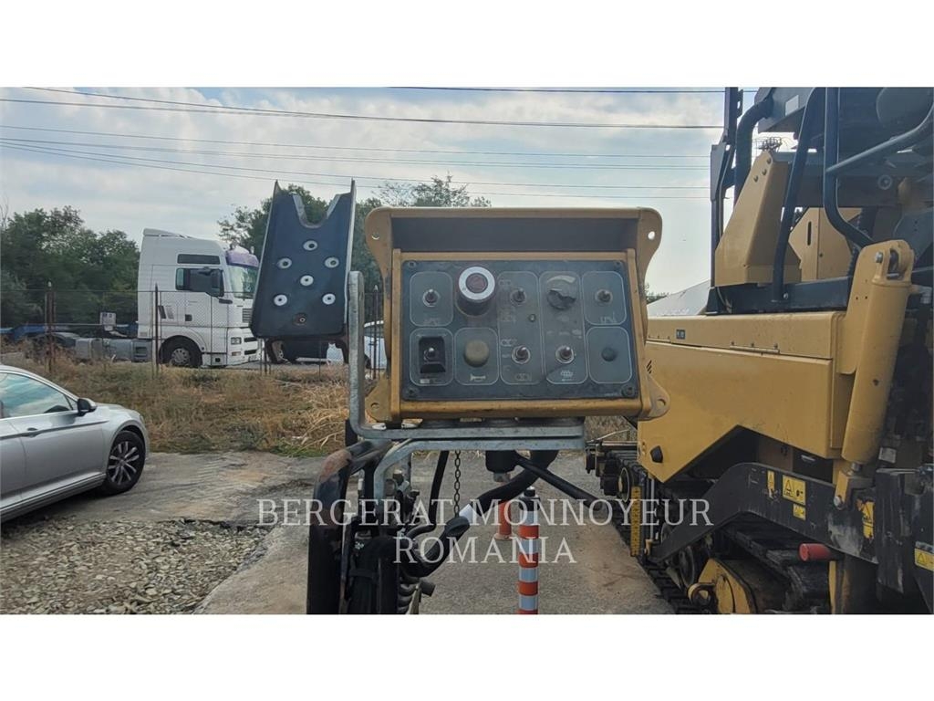 2012 Caterpillar AP-655D For Sale - 107,973 USD | Cat Used