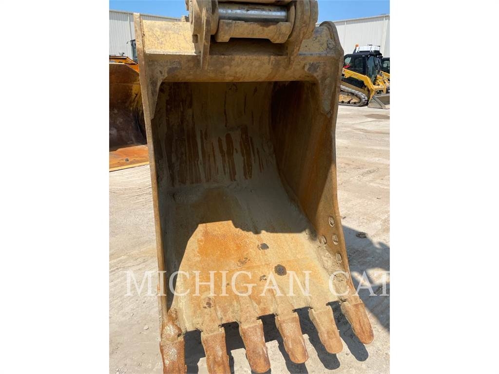 Used Bucket Attachments For Sale - Loader Buckets | Cat Used