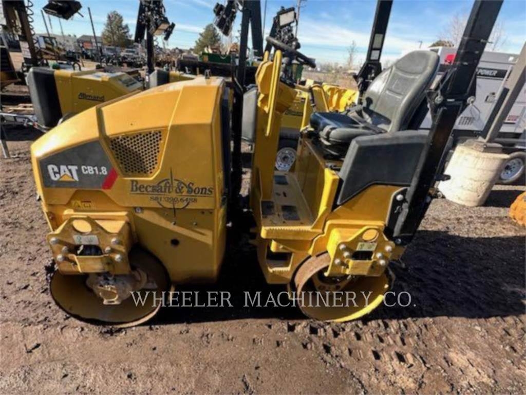 Caterpillar CB1.8 - Rodillos de doble tambor - Construcción ...