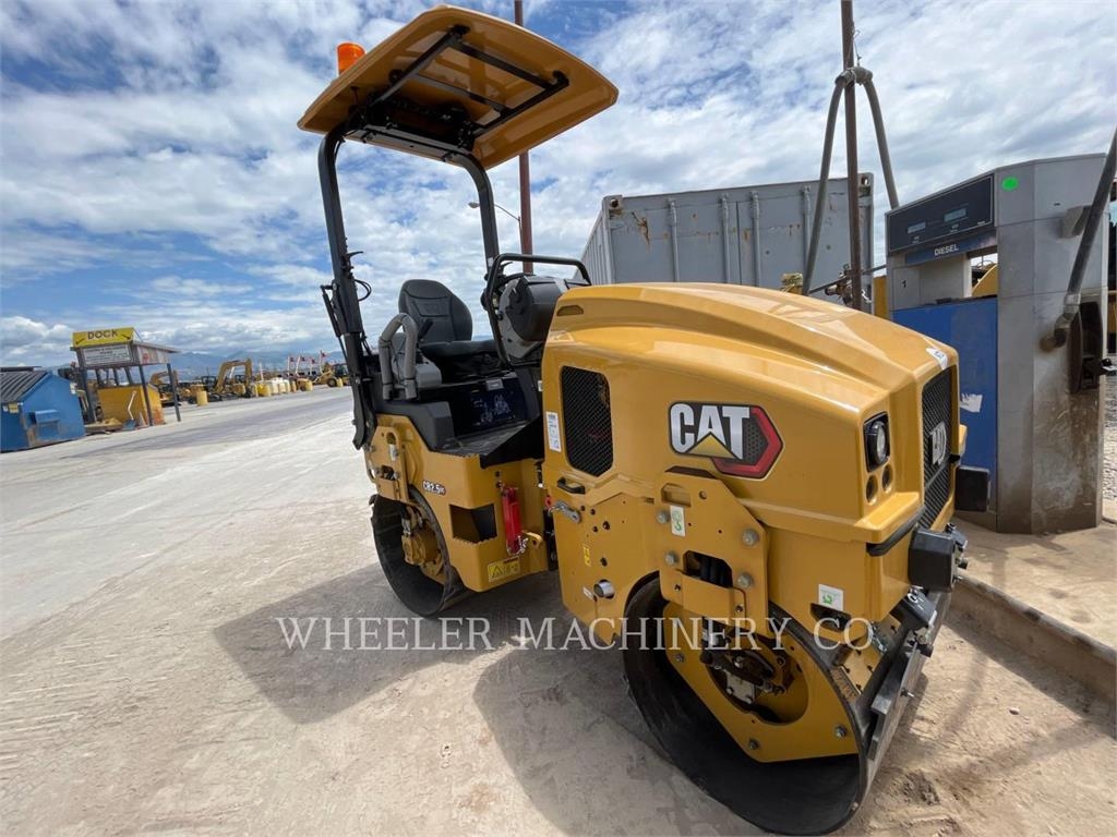 Caterpillar CB2.5 GC - Cilindros Compactadores tandem - Equipamentos ...
