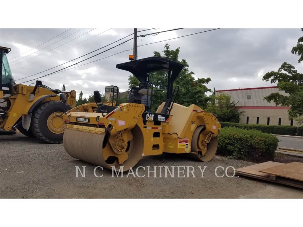 Caterpillar CB54 - Rozściełacze do asfaltu - Sprzęt budowlany ...
