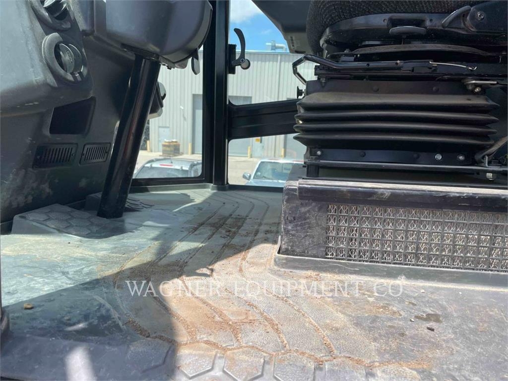 2022 Caterpillar CS74 For Sale - 316,780 USD | Cat Used