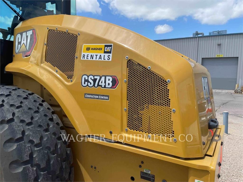 2022 Caterpillar CS74 For Sale - 316,780 USD | Cat Used