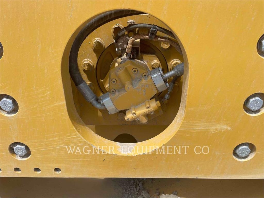 2022 Caterpillar CS74 For Sale - 316,780 USD | Cat Used