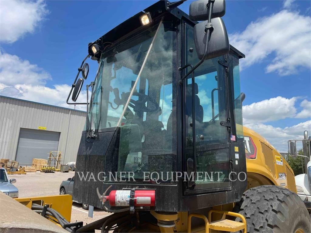 2022 Caterpillar CS74 For Sale - 316,780 USD | Cat Used
