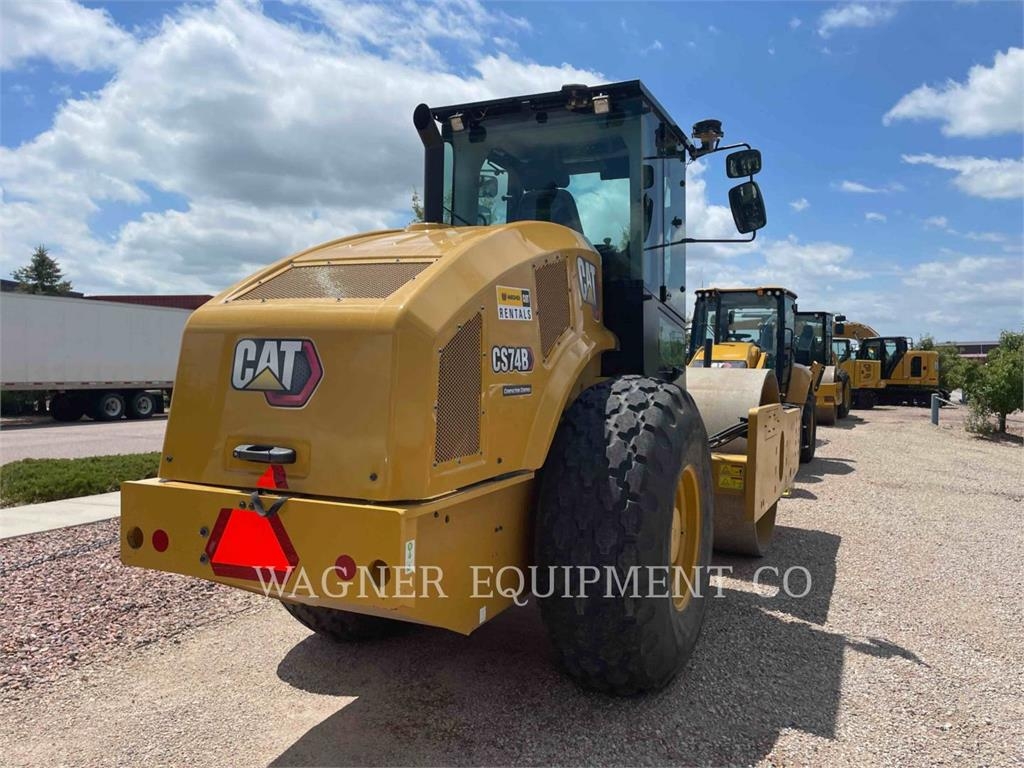2022 Caterpillar CS74 For Sale - 316,780 USD | Cat Used