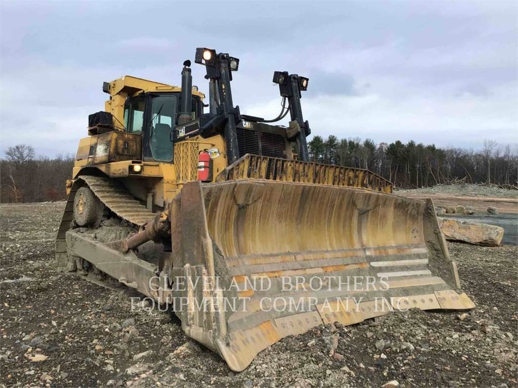 Caterpillar D10T