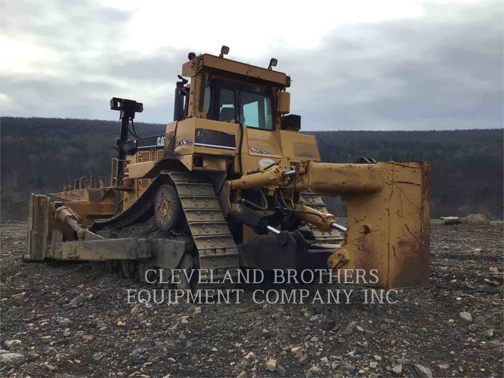 Caterpillar D10T