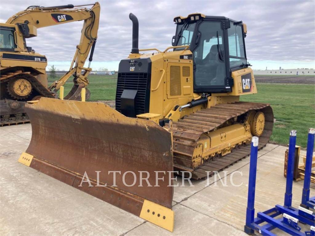 Caterpillar D6K2 LGP - Buldozer sobre oruga - Construcción - CATERPILLAR WORLDWIDE