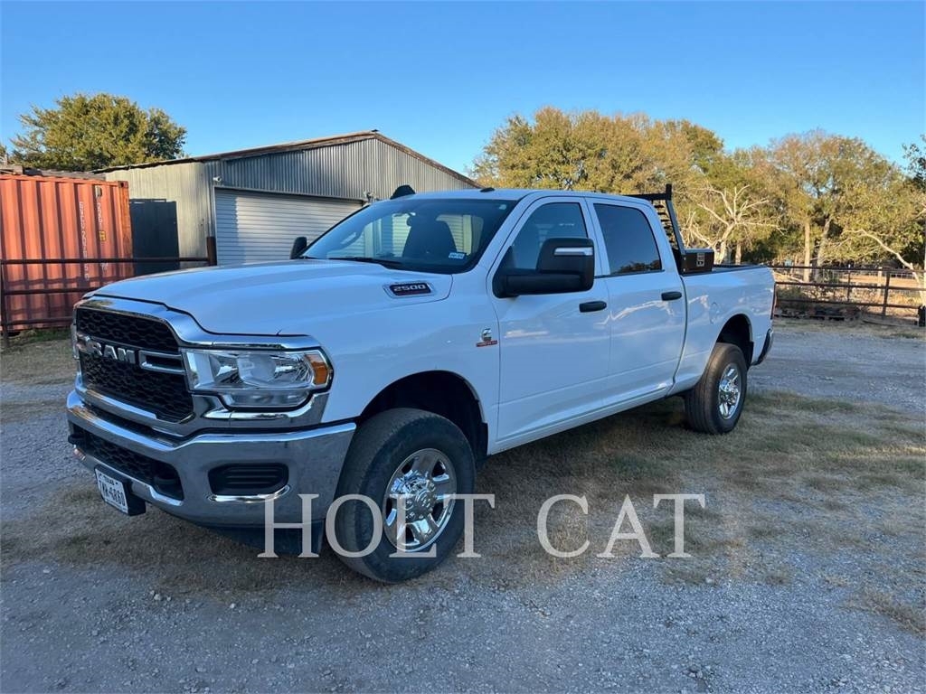 Dodge RAM 2500 - camiones de carreter - Transporte - CATERPILLAR WORLDWIDE