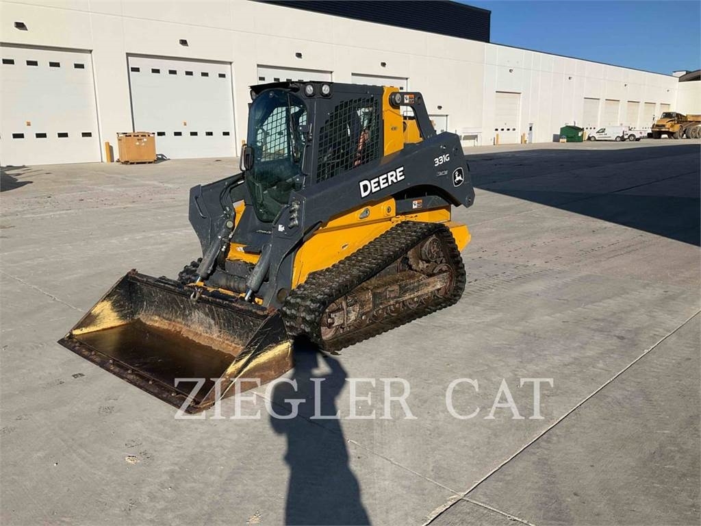 John Deere & CO. 331G