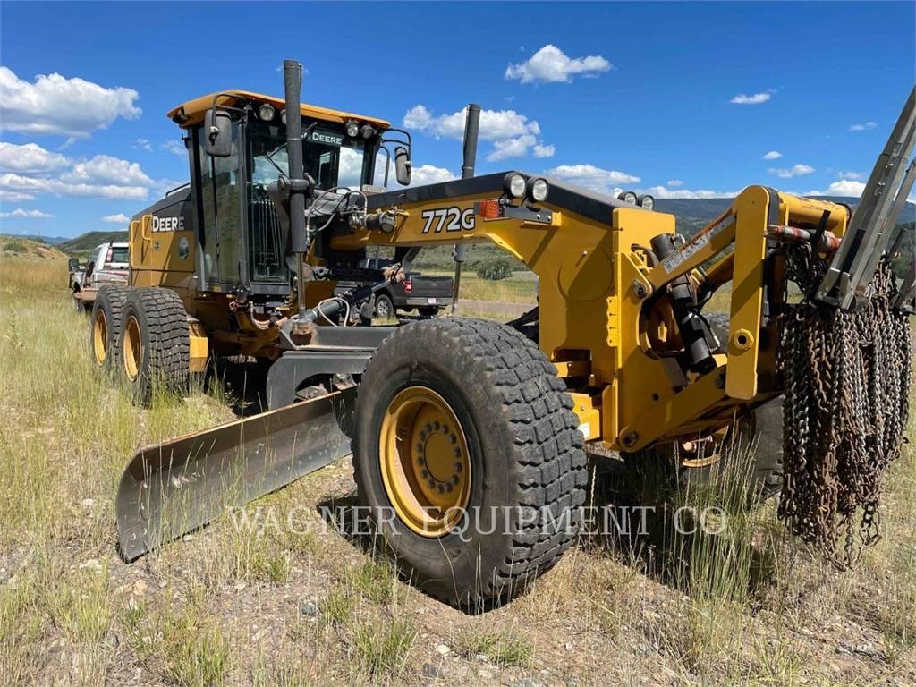 2017 John Deere & CO. 772G For Sale - 225,000 USD | Cat Used