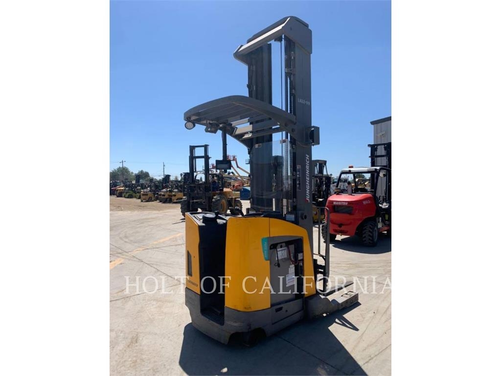 Jungheinrich ETR335DA - forklifts - Material Handling - CATERPILLAR ...