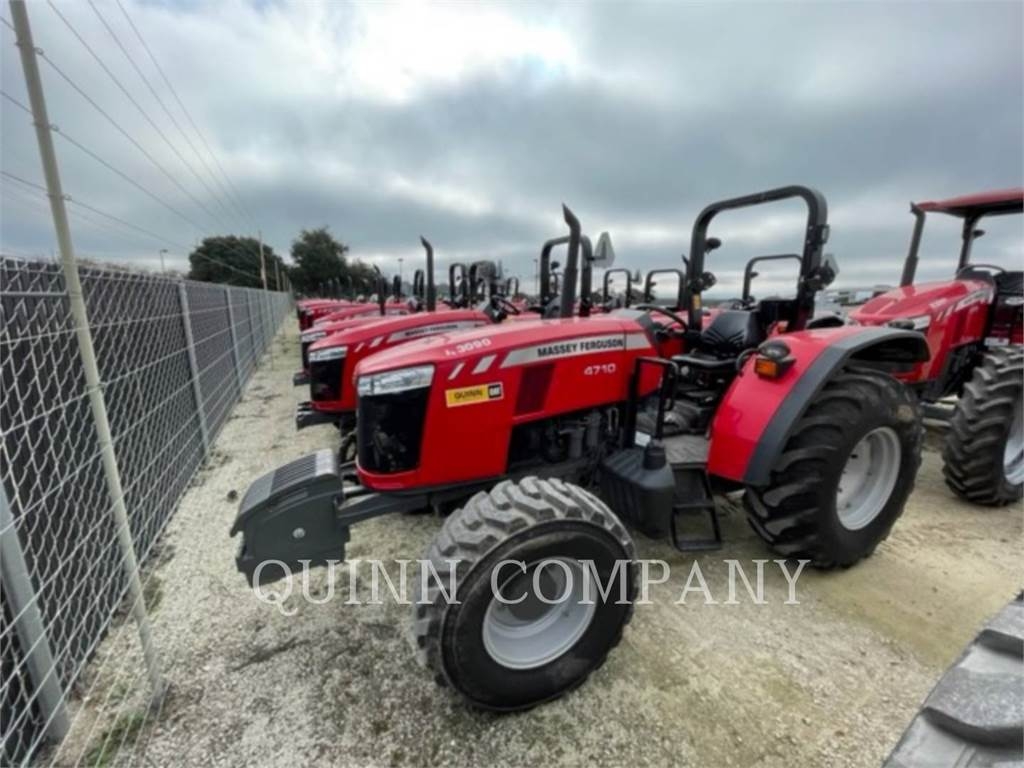 Massey Ferguson 4WD Tractors: Loaders, 4x4 & More | Ritchie List